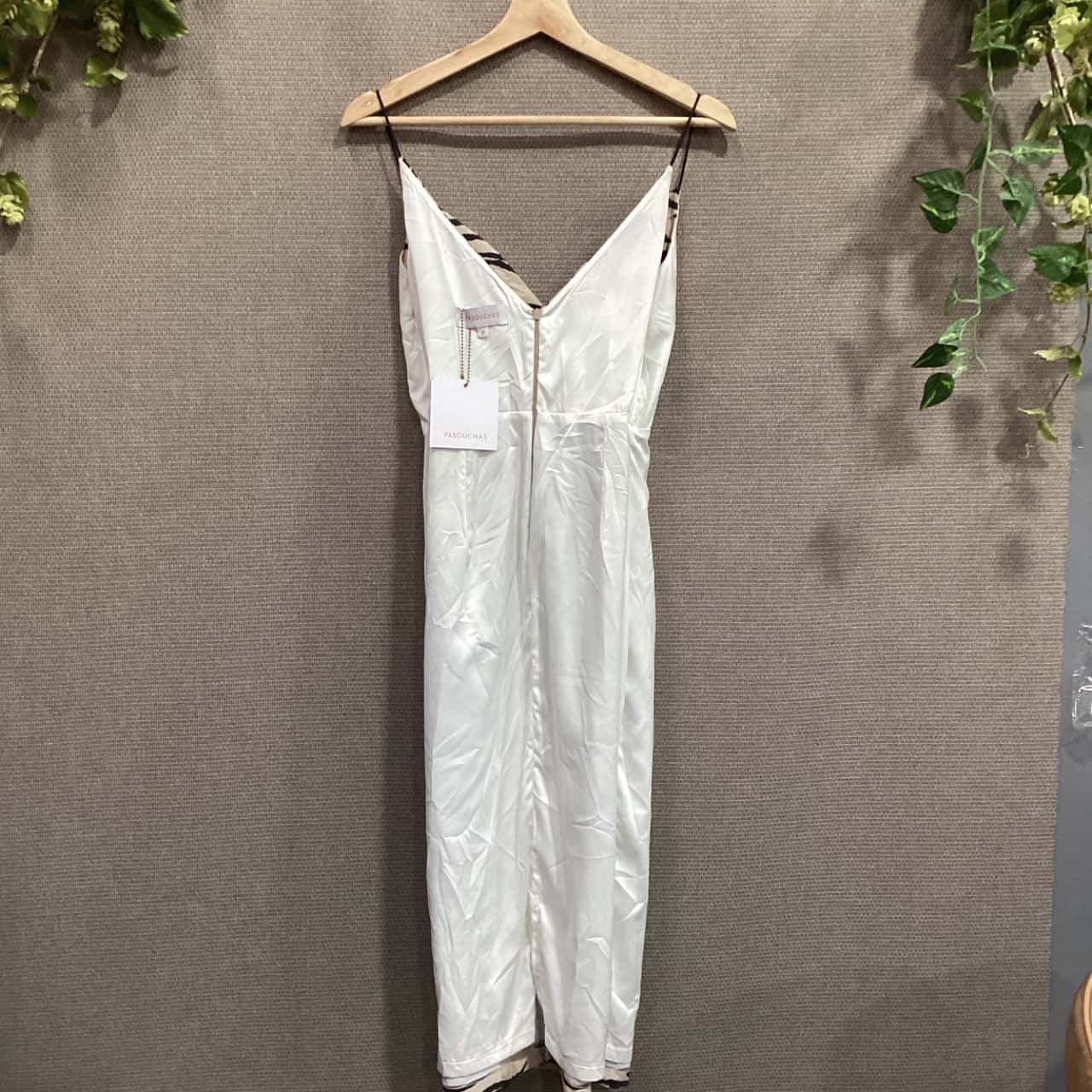 Pasduchas Womens Size 8 Untamed Tri Midi Dress Green/Off-White Animal ...