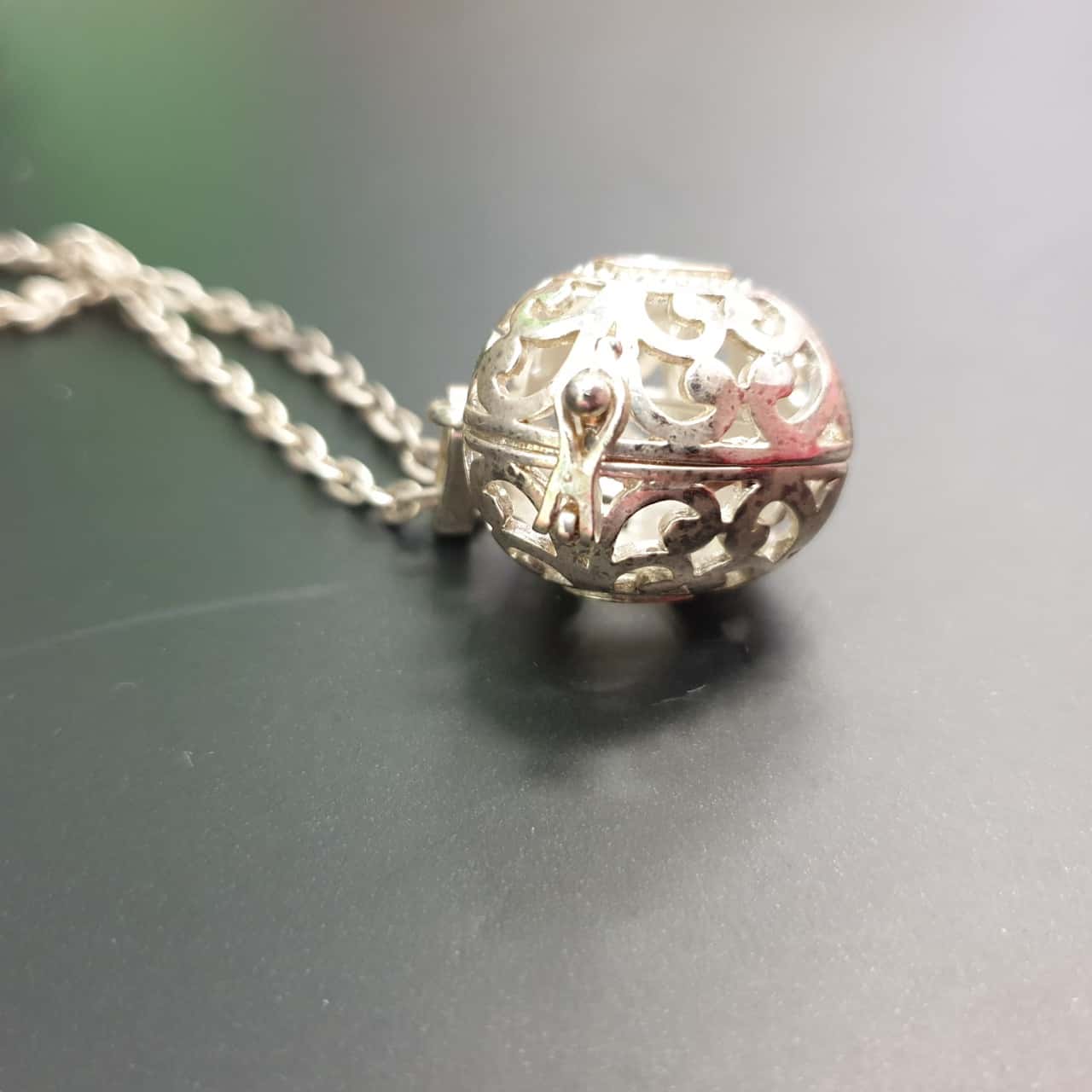 Womens Silver Plate Hollow Cage Locket with Chain. (s)