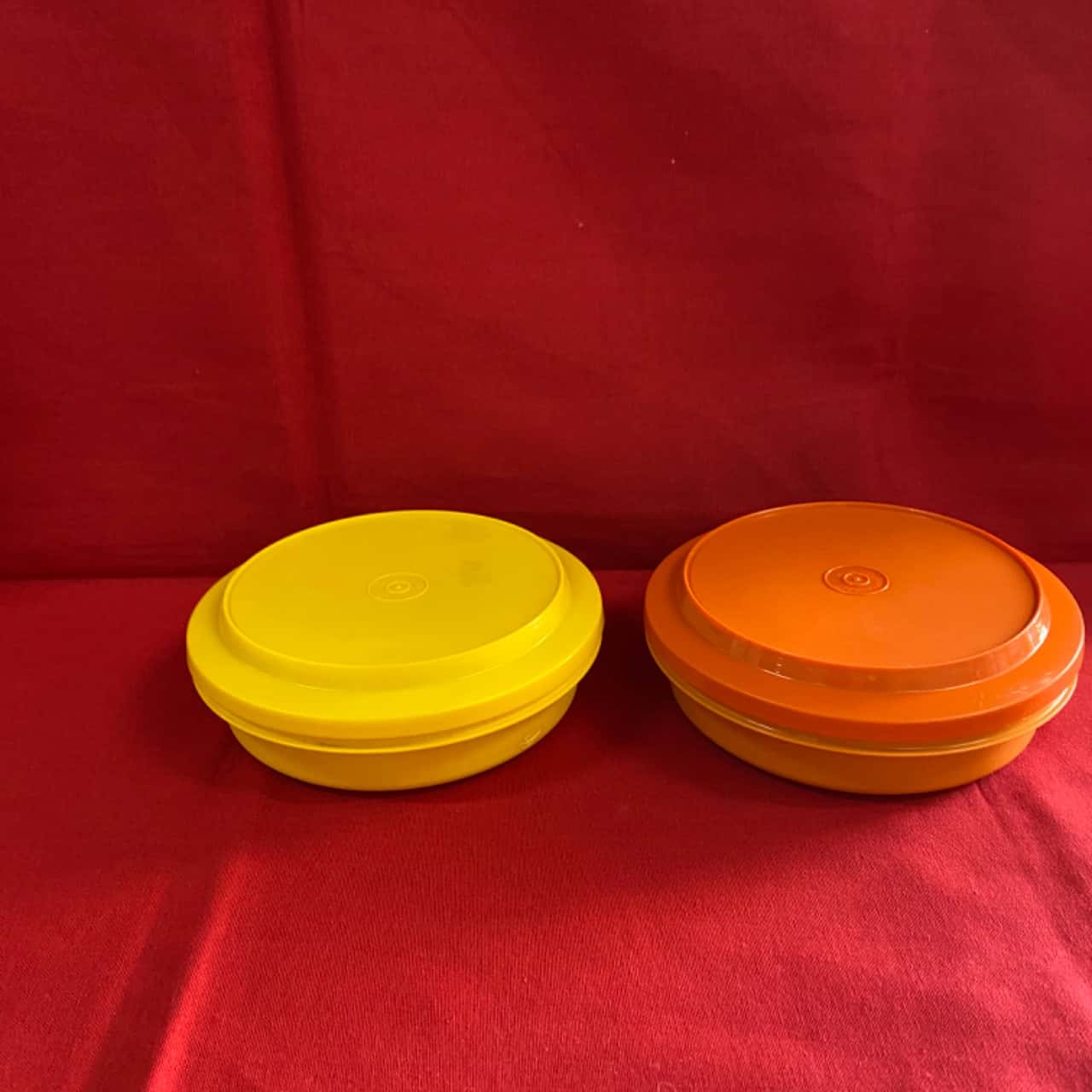 Tupperware Bowls with Lid/Plate 1207-61 & 1206-46