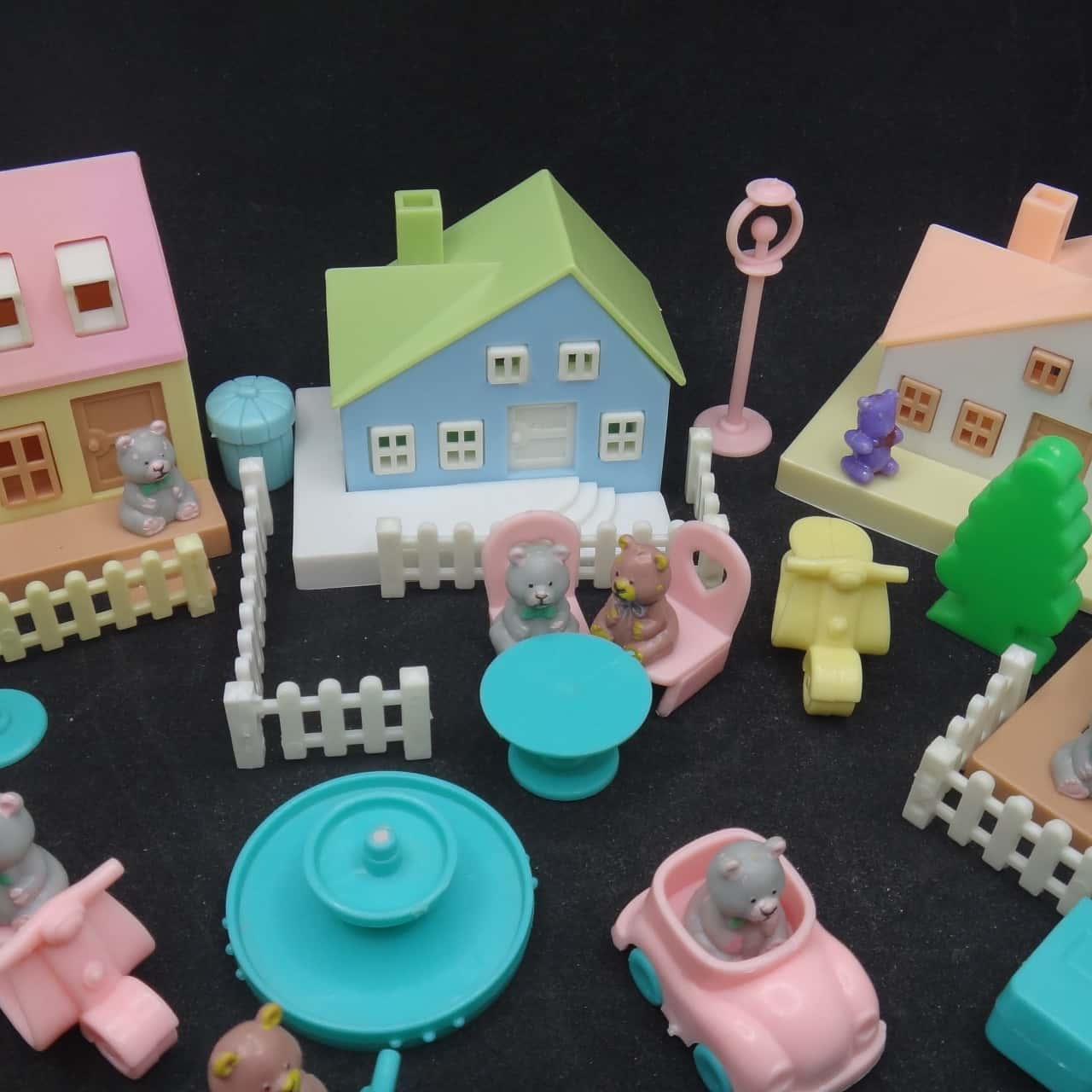 Rare Teddy's Wonderland Miniature Toy Set - Circa 1990's(s)