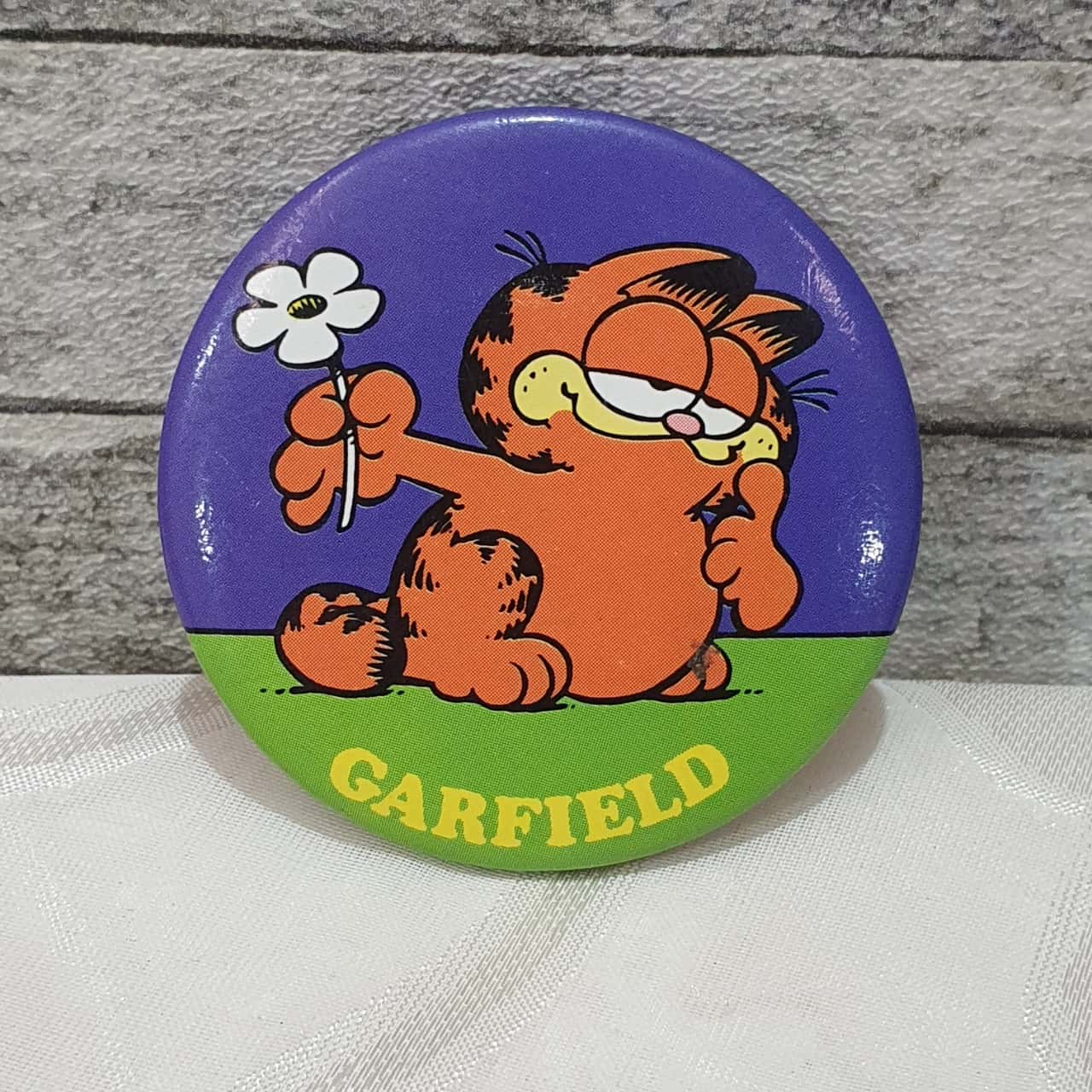 Garfield Vintage Button 1978