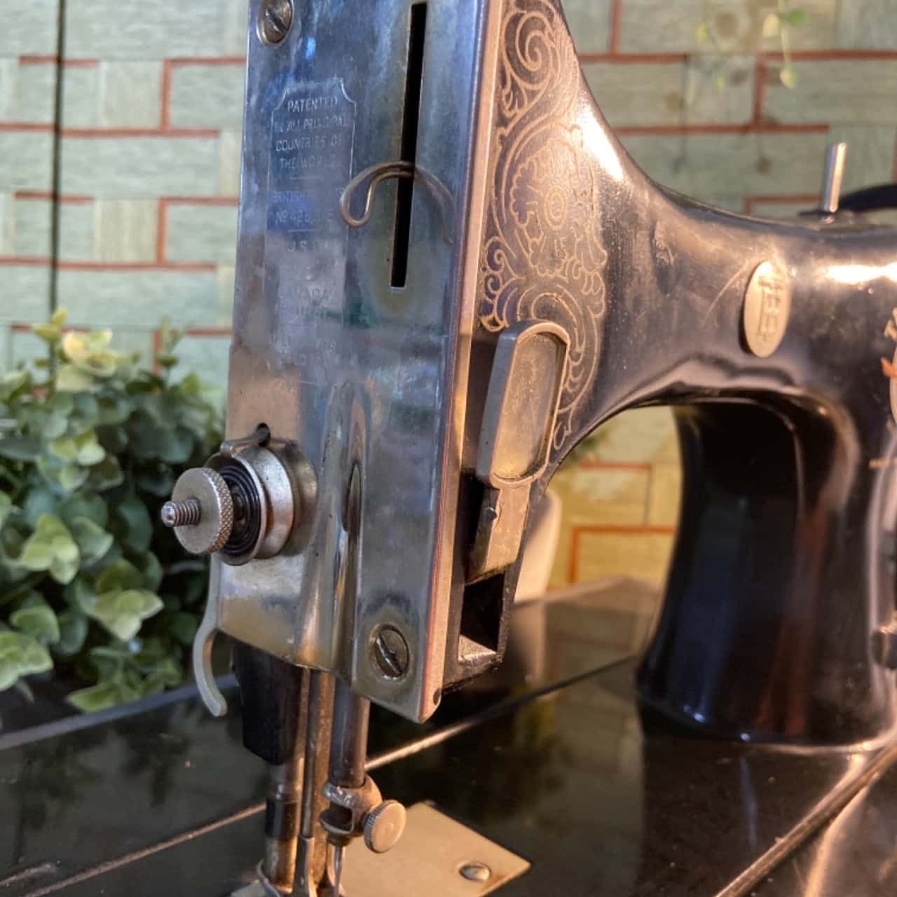 Tailor Bird Hand Sewing Machine