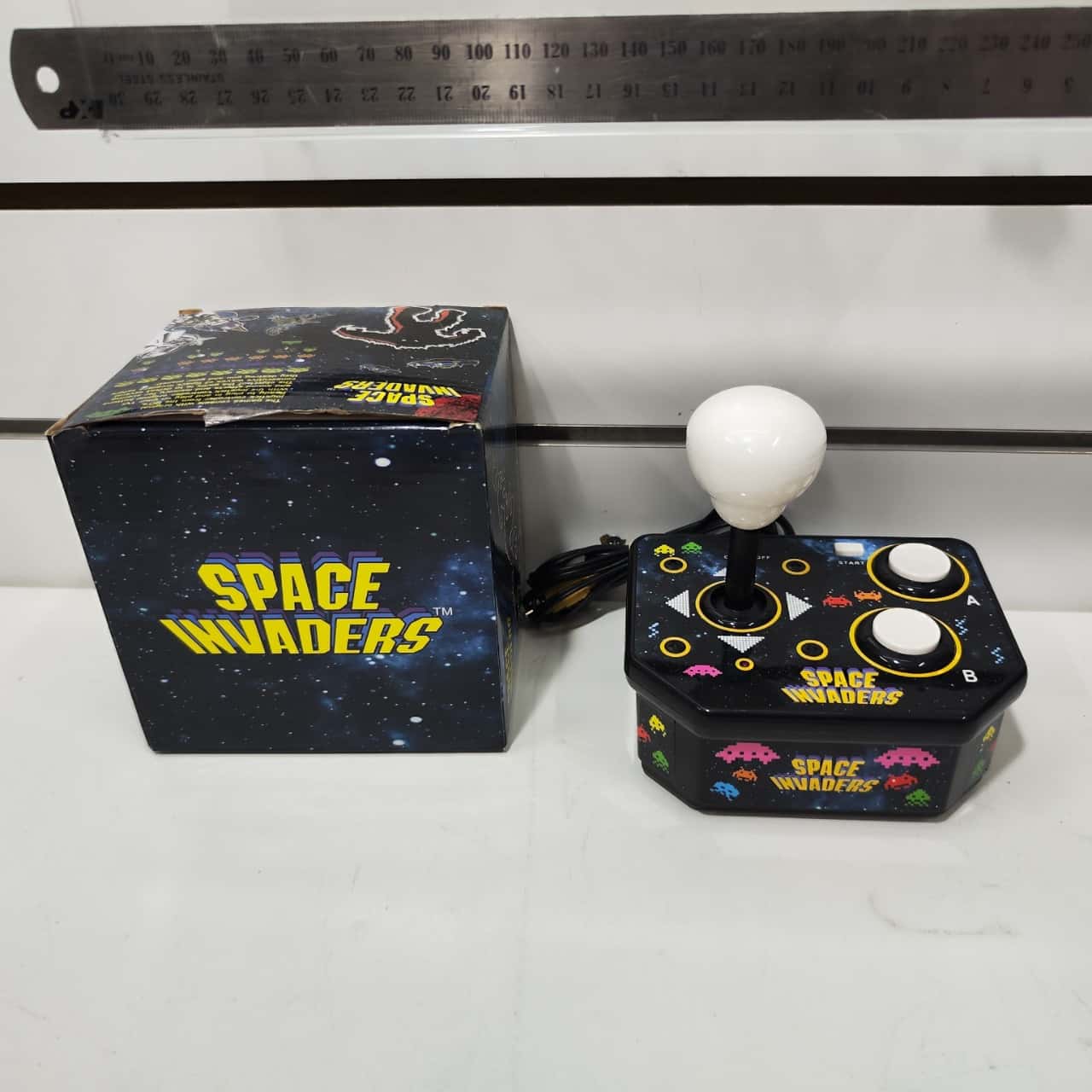 Space Invaders Game for TV Plug In (s)