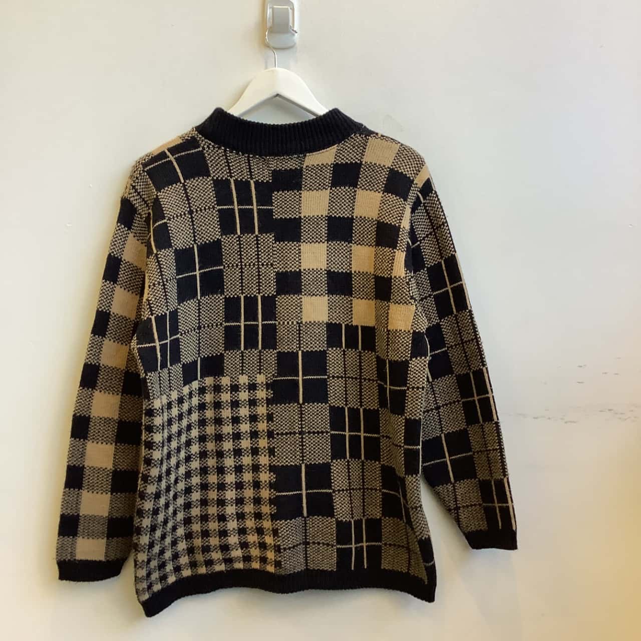 alfred dunner Womens Label Size L Checked Jumper Black / Beige (s)