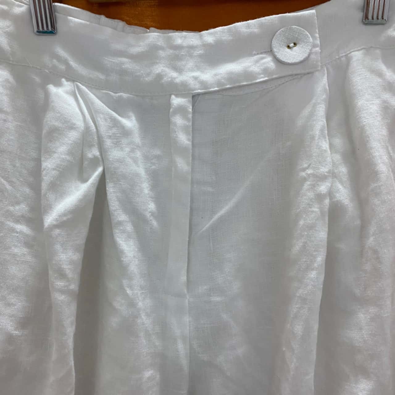 Dissh Womens Size 10 Straight Leg White Pants(s)
