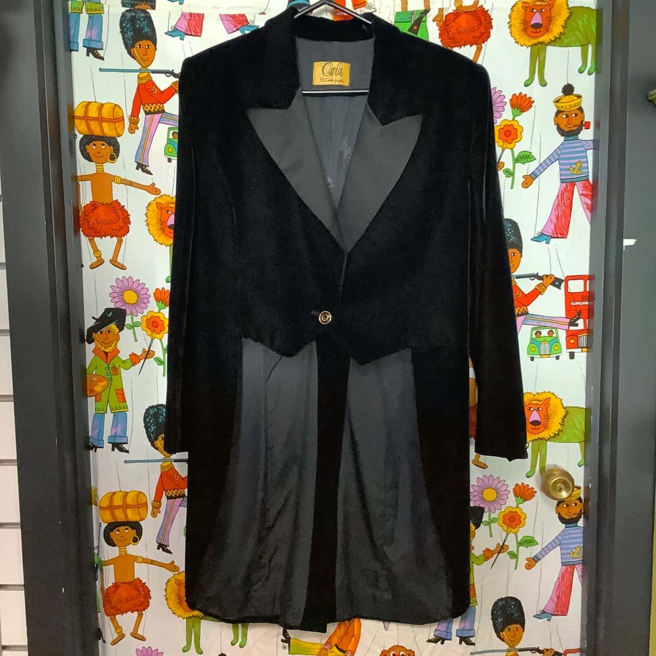 Gorgeous Vintage Carla Black Velvet Set (s)