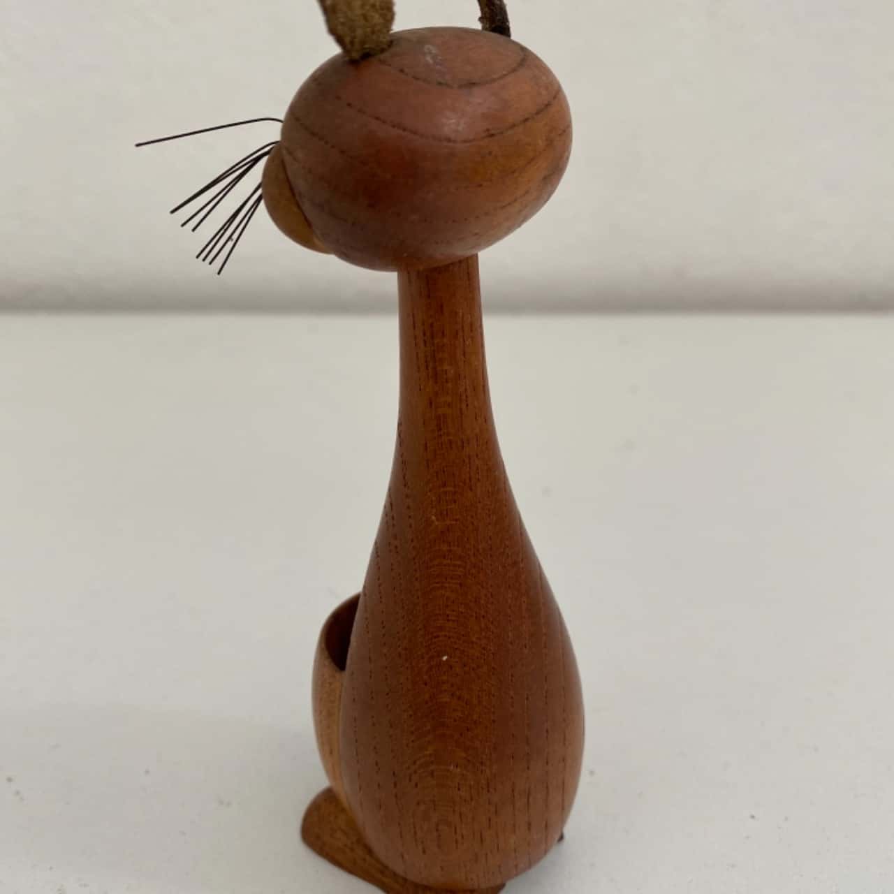 Wooden cat toothpick holder(s)