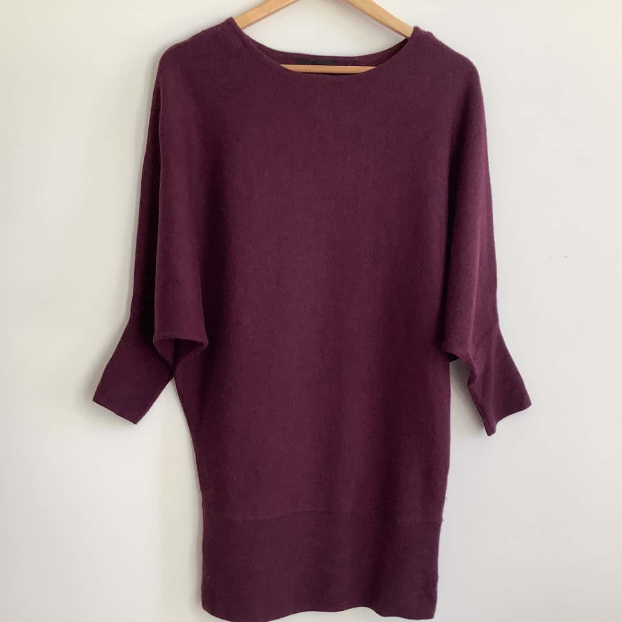 Wayne Cooper. Pure wool Shiraz Red Knit. Size S