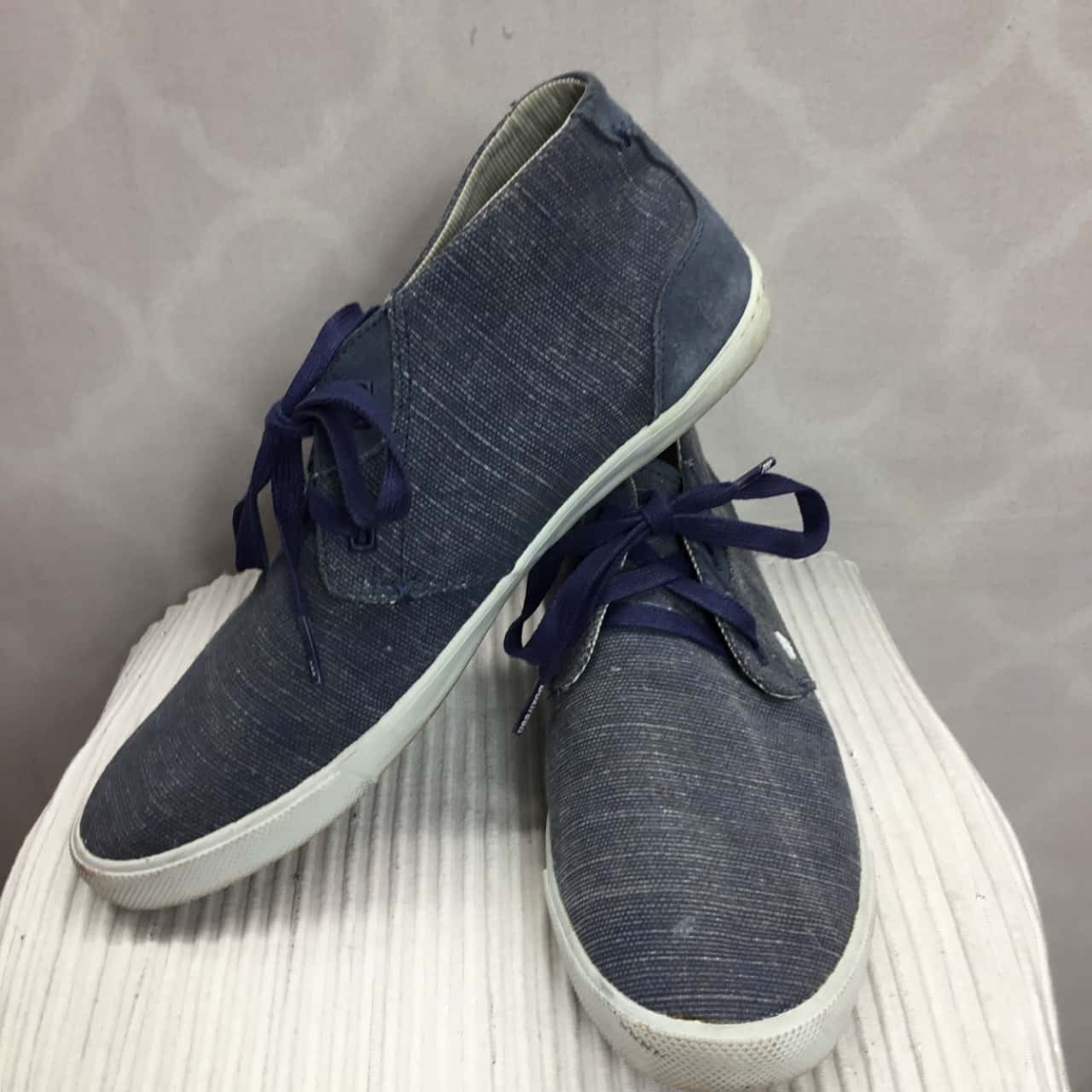 Mens Size 8 Blue / White Boxfresh shoes