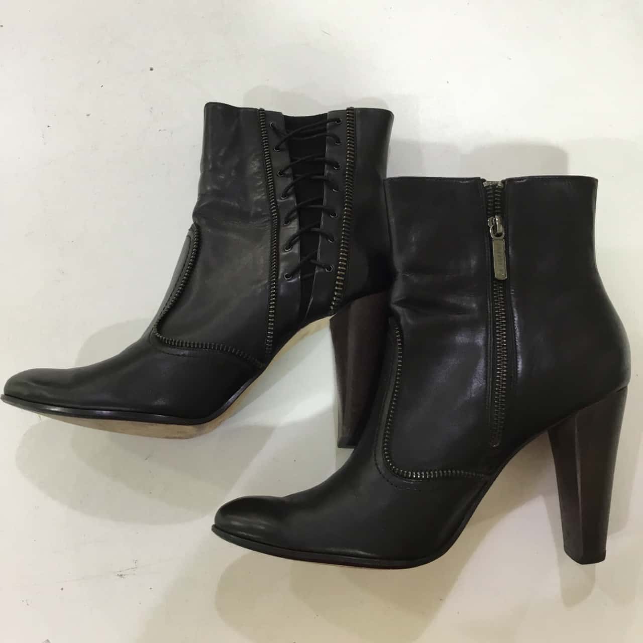 Rare Mimco Poison Lace Boots