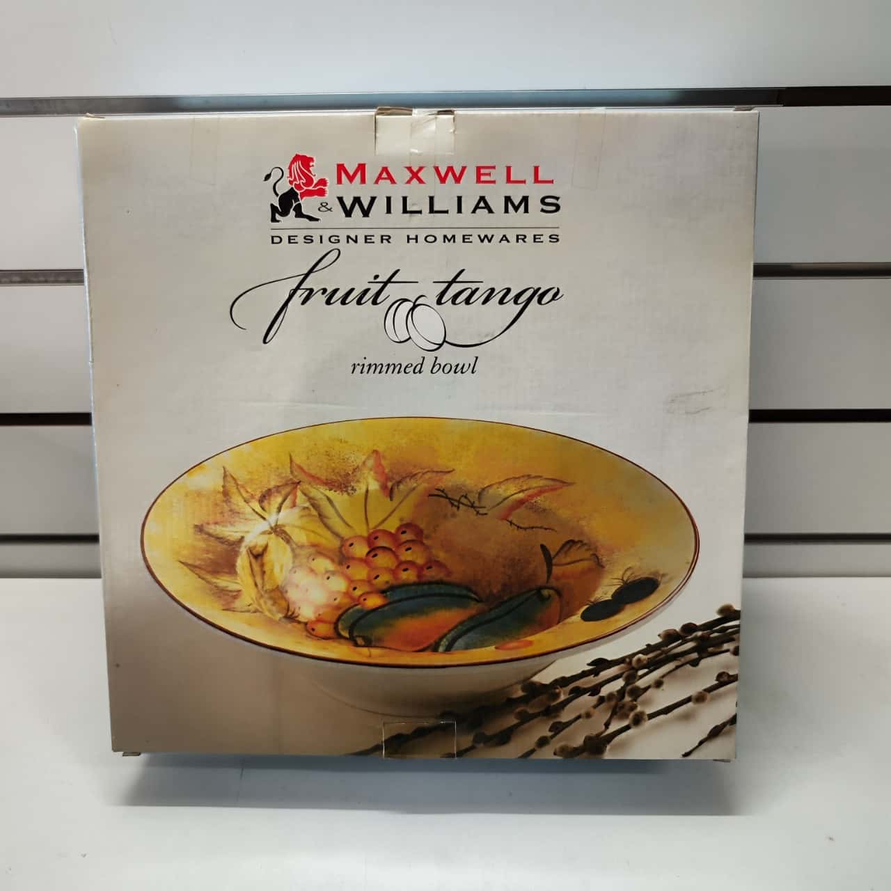 Maxwell Williams Fruit Tango Rimmed Bowl (s)