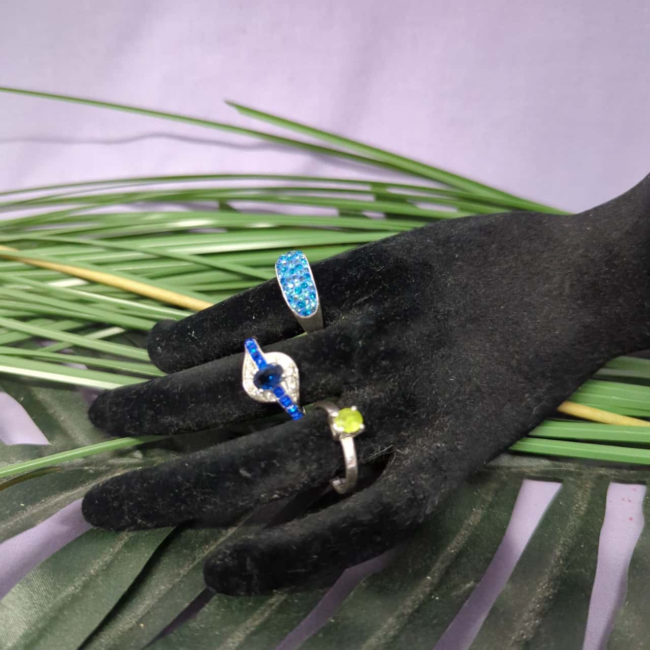 Set of 3 silver rings(s)