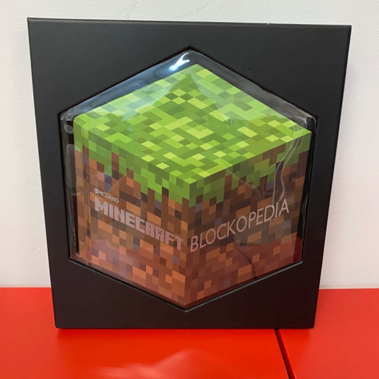 MOJANG MINECRAFT Blockopedia Boxed (s)