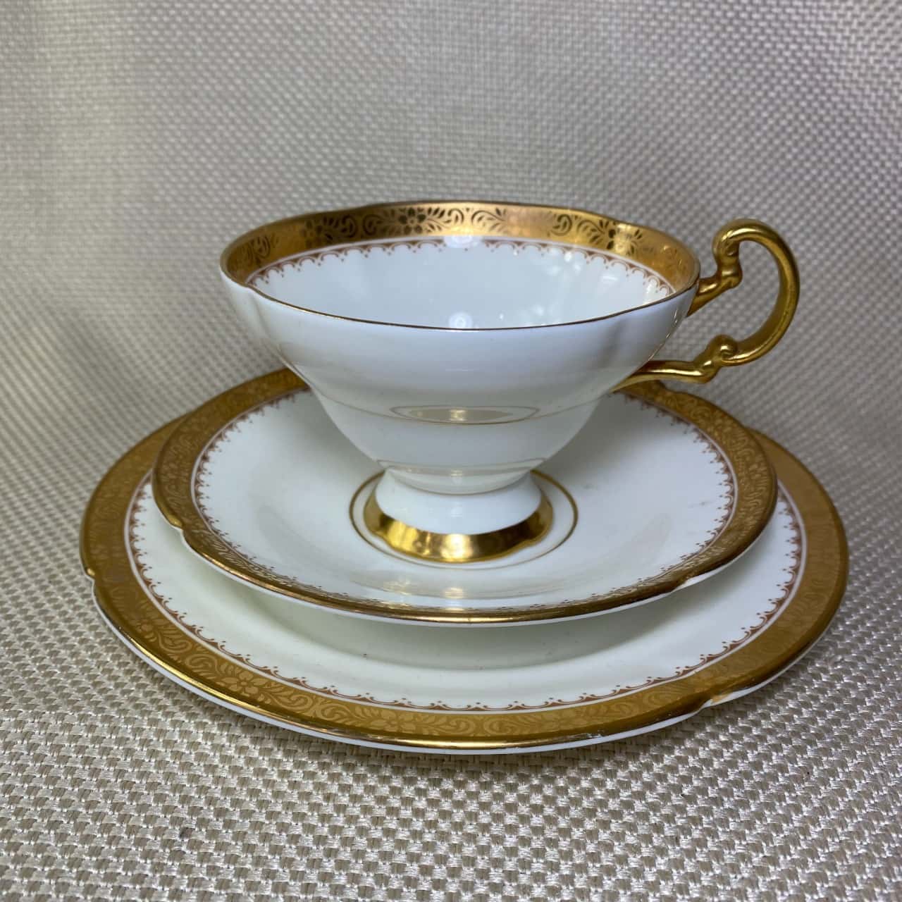 Old Royal Bone China, Est 1846, Cup & Saucer Set ***Used but in very good condition****