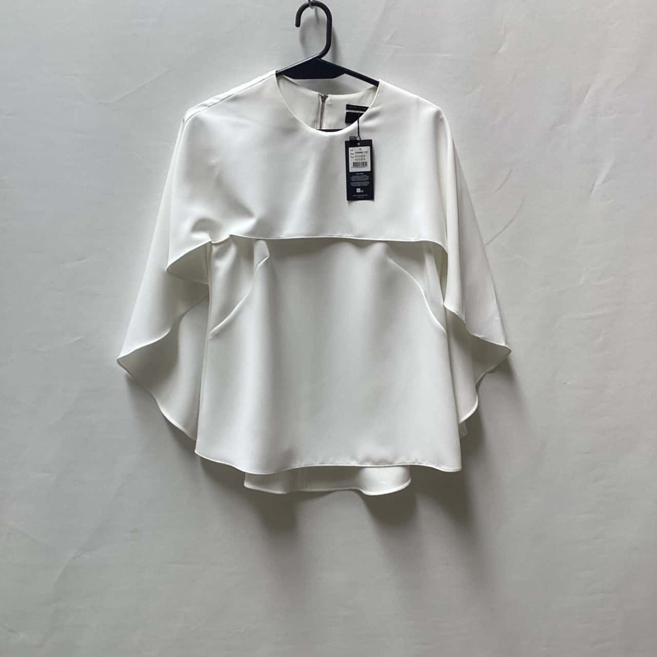 NEW - Cue Womens Size 12 Shirts & Blouses White cape style top(s)