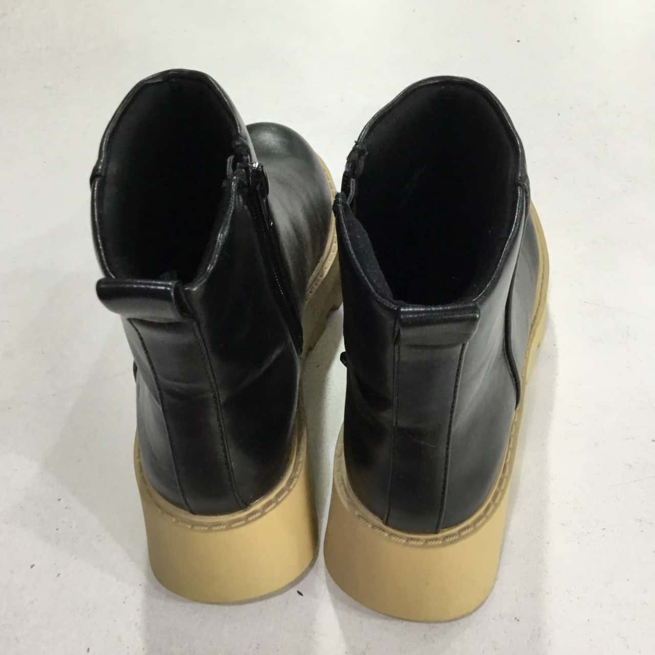Zara Contrast Sole Flat Ankle Boots (s) - Used Very Good | Salvos Stores