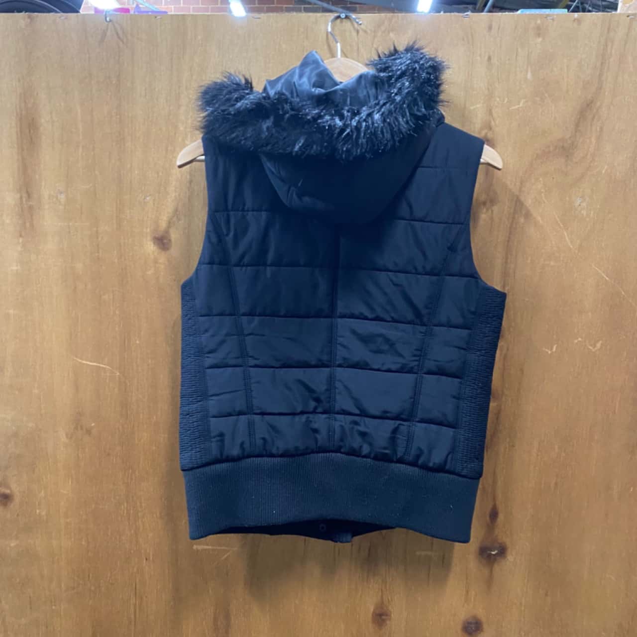 Witchery Black Puffer Vest Size 12 (s)