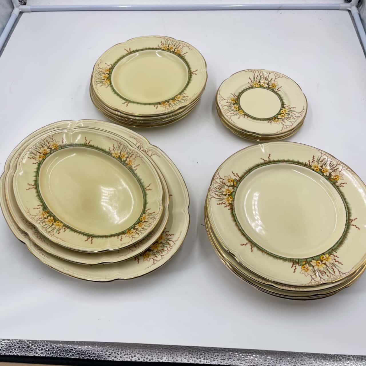 *Reduced* Vintage Springwood Crown Devon Fieldings Made in England ...