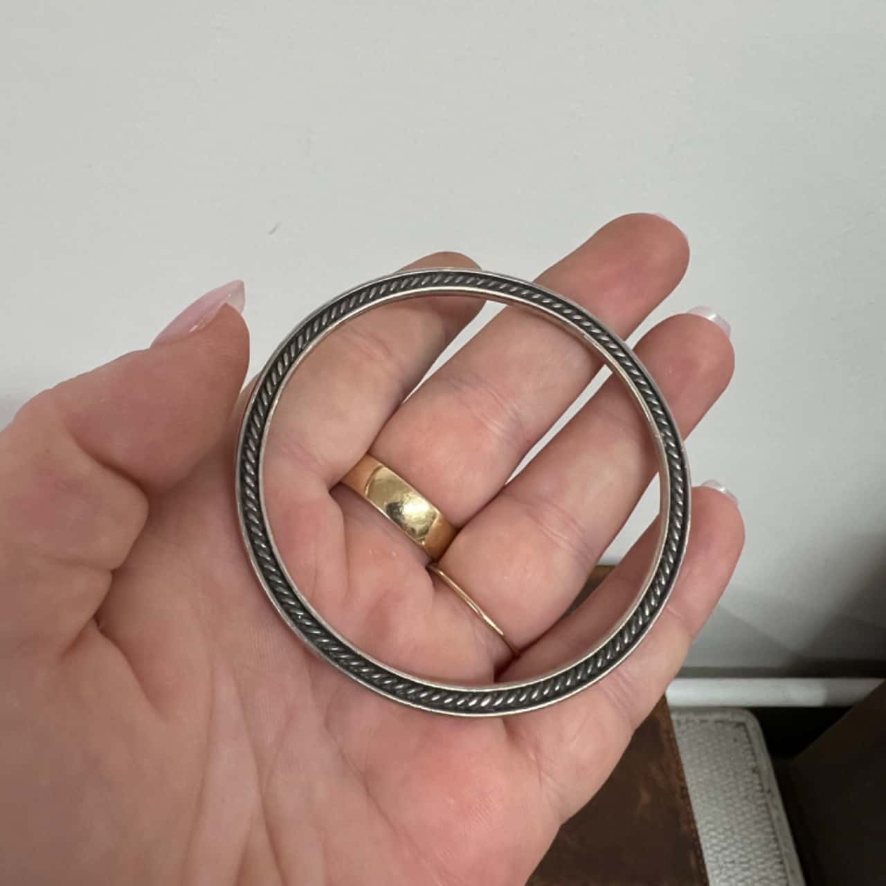 Sterling silver vintage bangle(s)