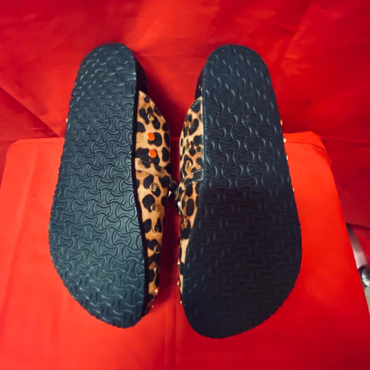 Decjuba Womens Size 8 Animal print Slip on Shoes(s)