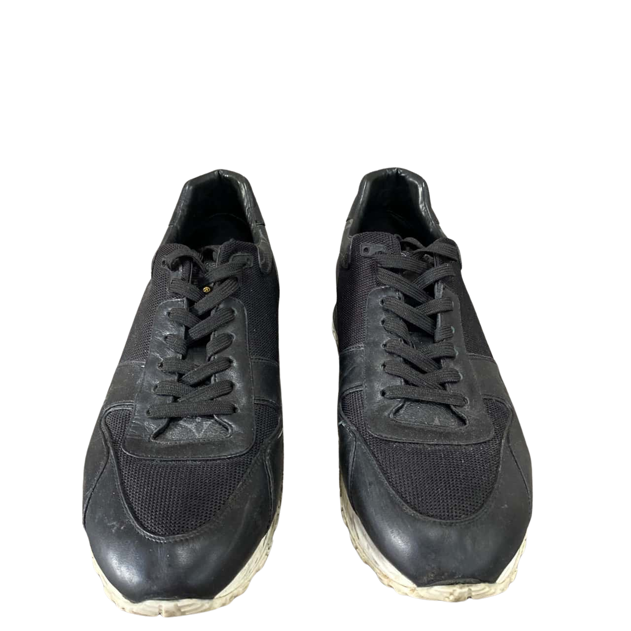 Mens Size 45 Black Runners(s)