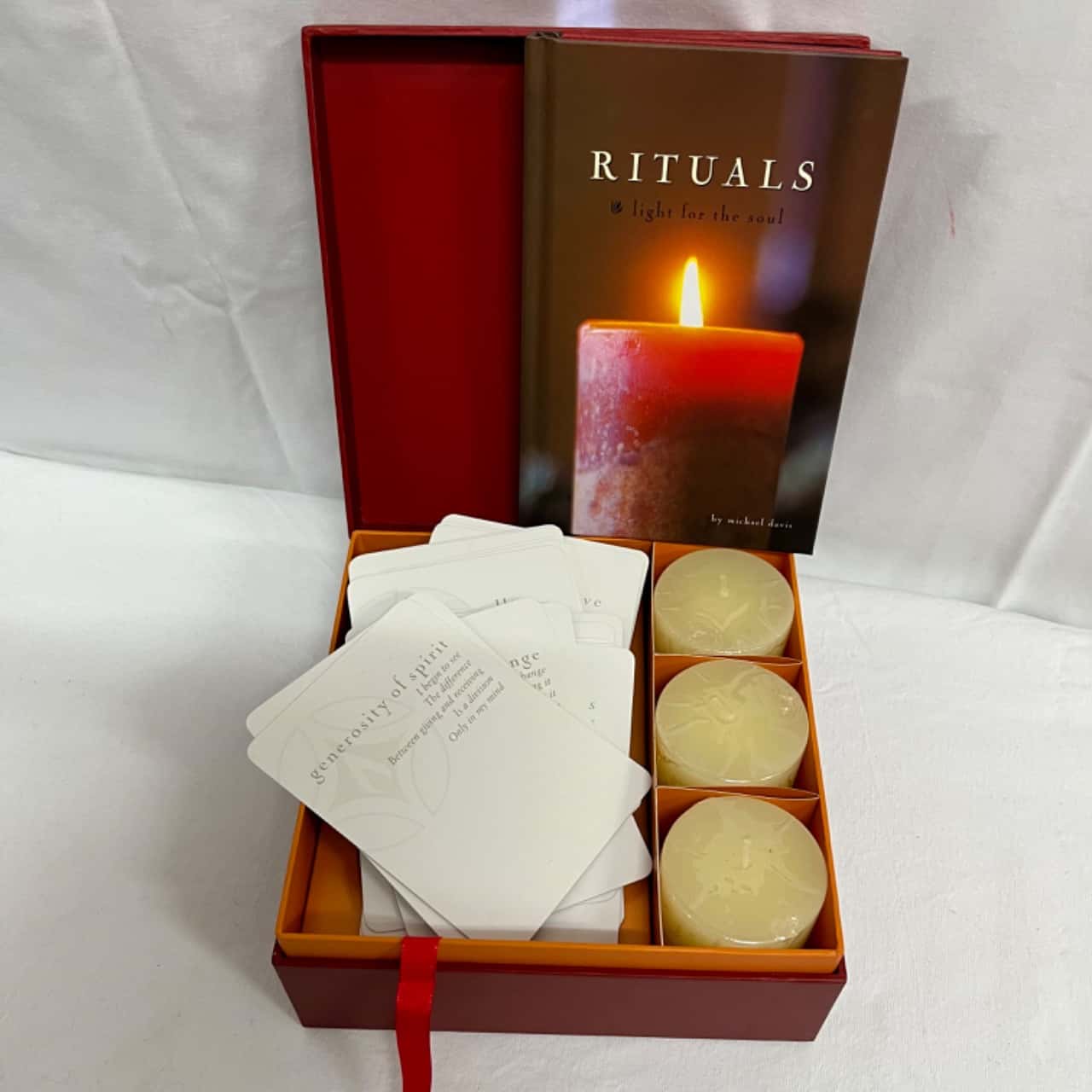 Rituals Light for the Soul 3 Candles, Cards & Book(s)