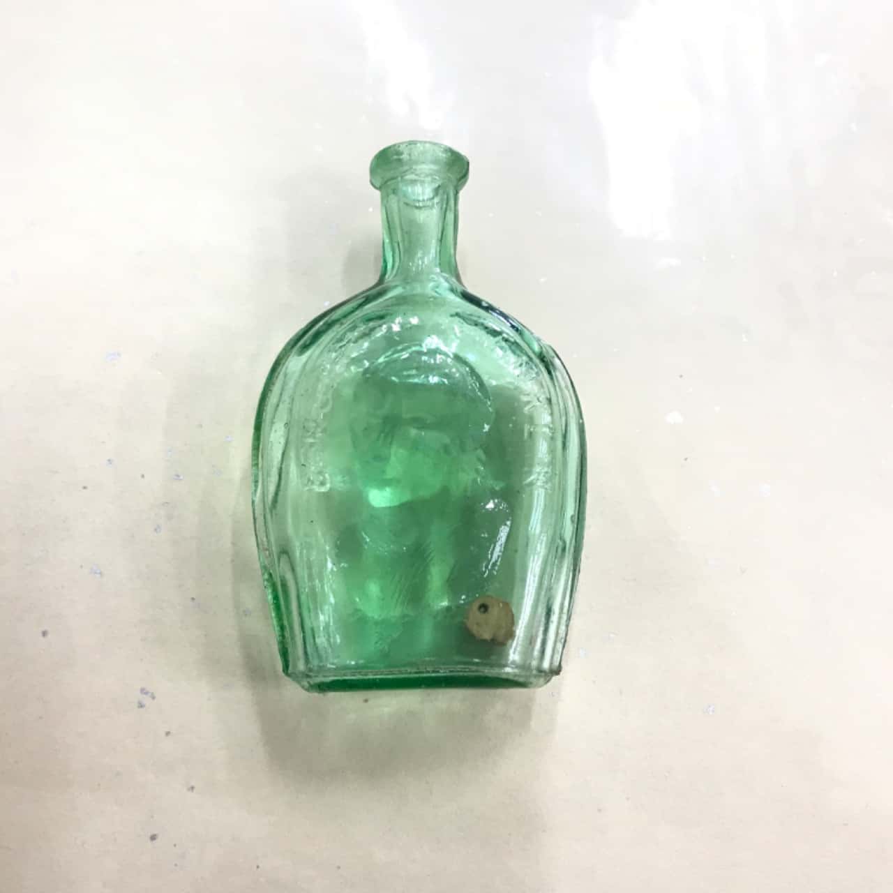 Vintage Benjamin Franklin Bottle 3inches tall/holds 2oz 1900s(s)