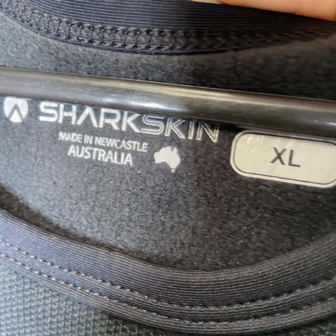 Sharkskin Men’s Titanium Chillproof Vest Black BNWT RRP $105 (s)