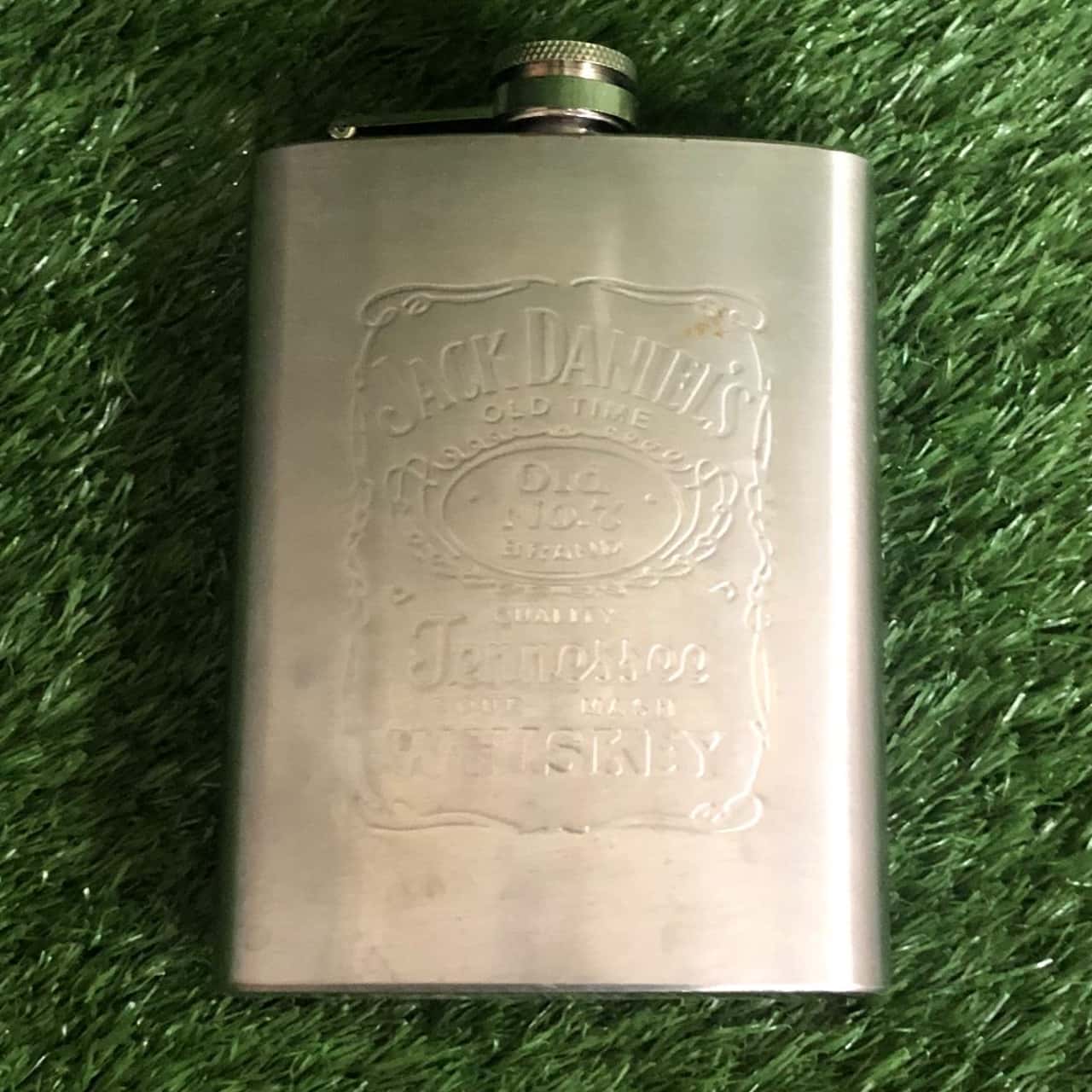 Jack Daniels Stainless Steel Hip Flask 8oz (s)