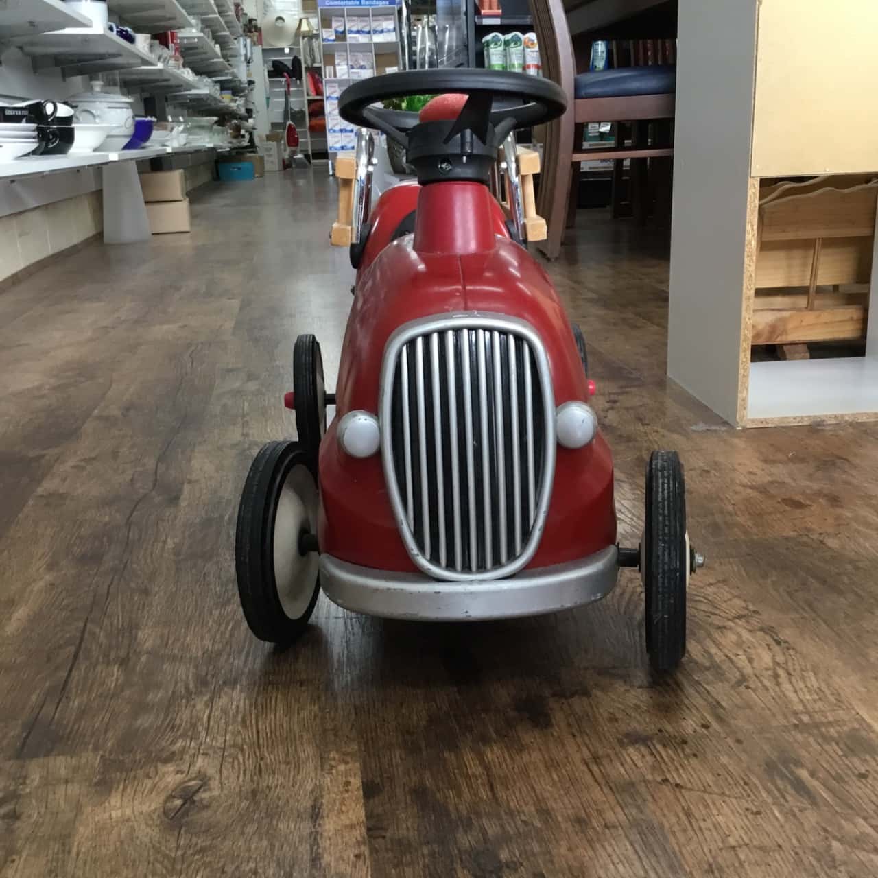 Radio Flyer Red Ride On Fire Engine