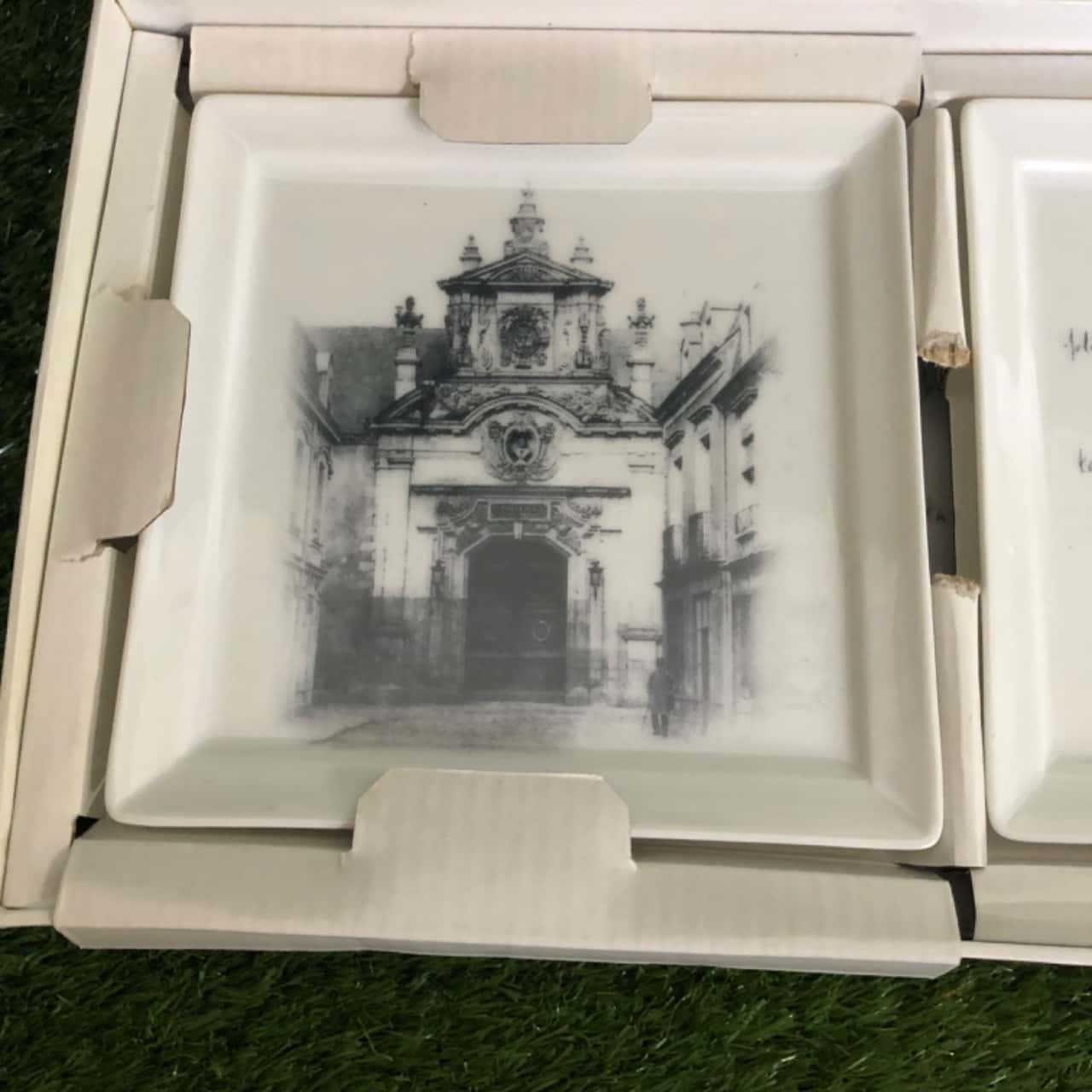 Christopher Vine Designs 3 Piece Plate Set (New in Box)(s)