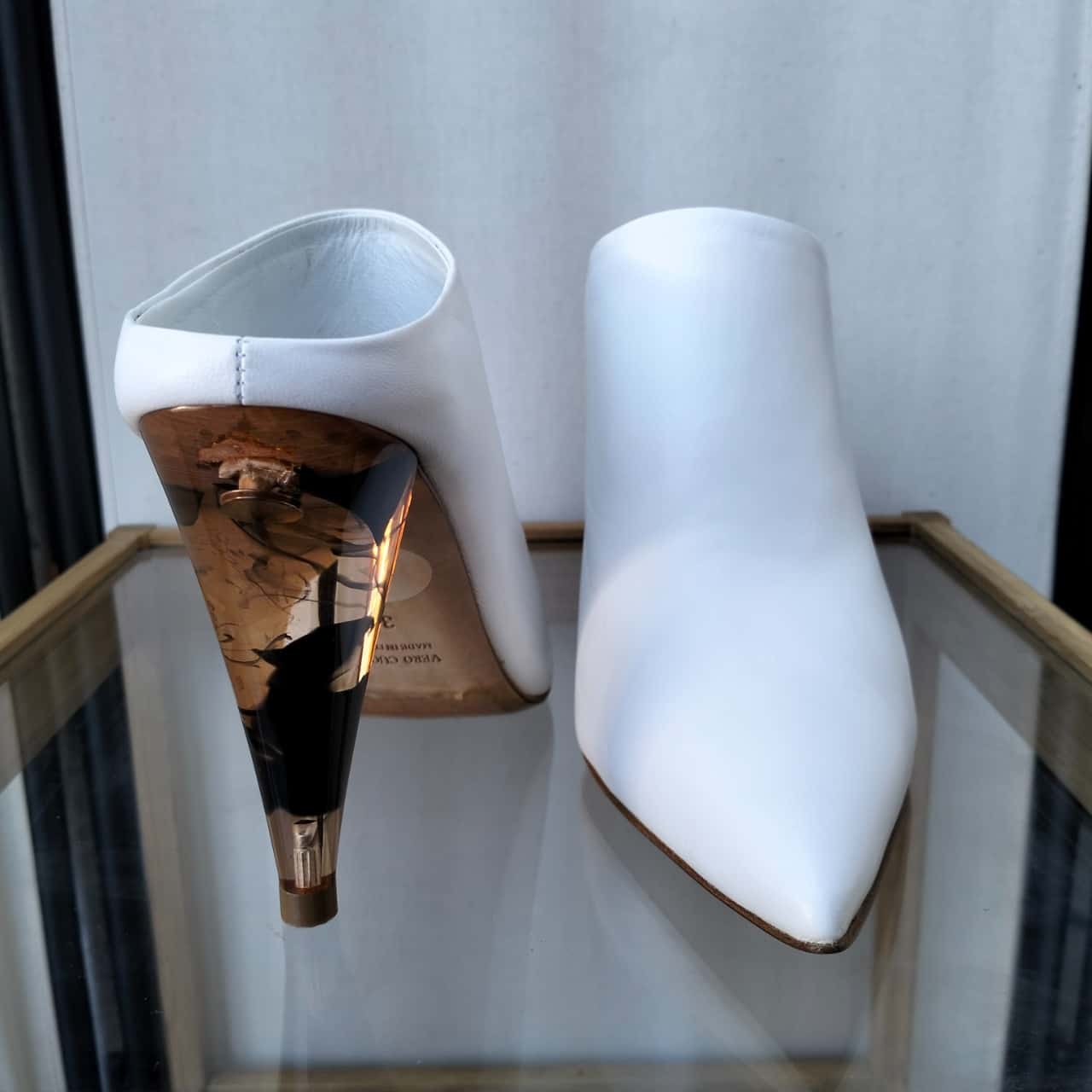 Scanlan Theodore - Plexi Heel Mule 10 Women. Size 38 White and Gold ...