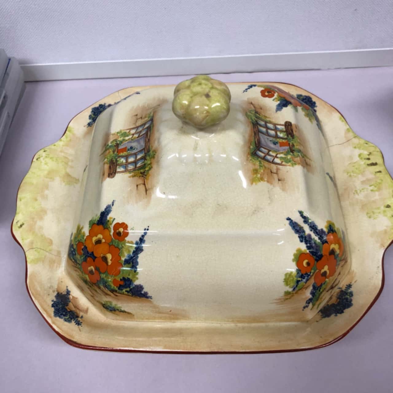 Antique covered vegetable dish OLD COTTAGE WINDOW Leighton Pottery 5165(s)
