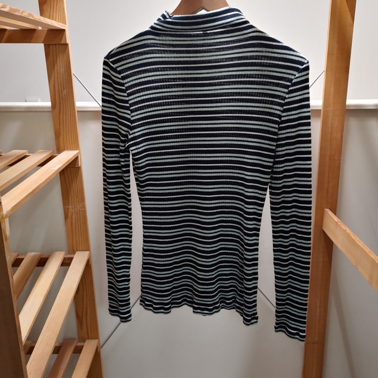 SABA Women's Black, White & Green Striped Long Sleeve Top Size L(s)