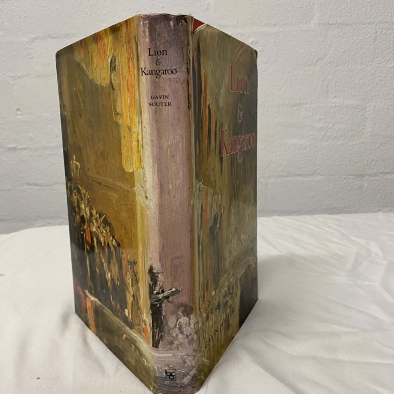 Lion & Kangaroo book by Gavin Souter