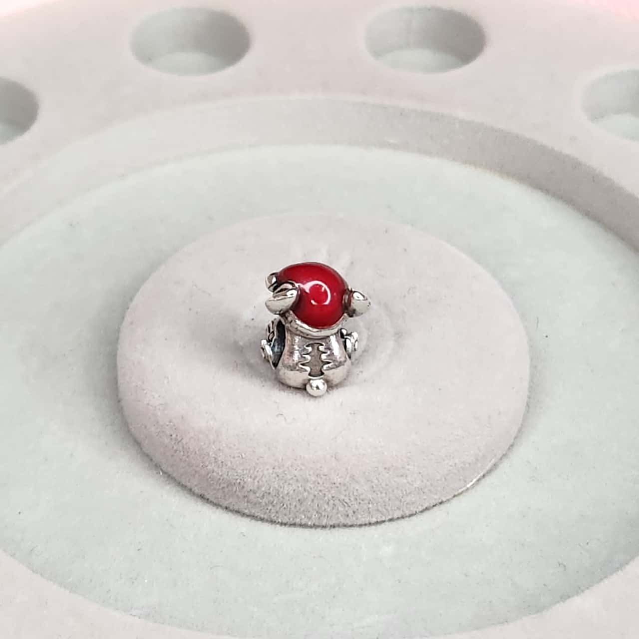 Pandora - Disney - Stitch Christmas Charm - Silver - Retired(s)