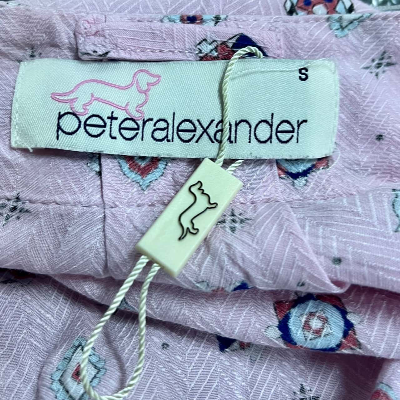 Peter Alexander Floral / Pink lounging robe Size S