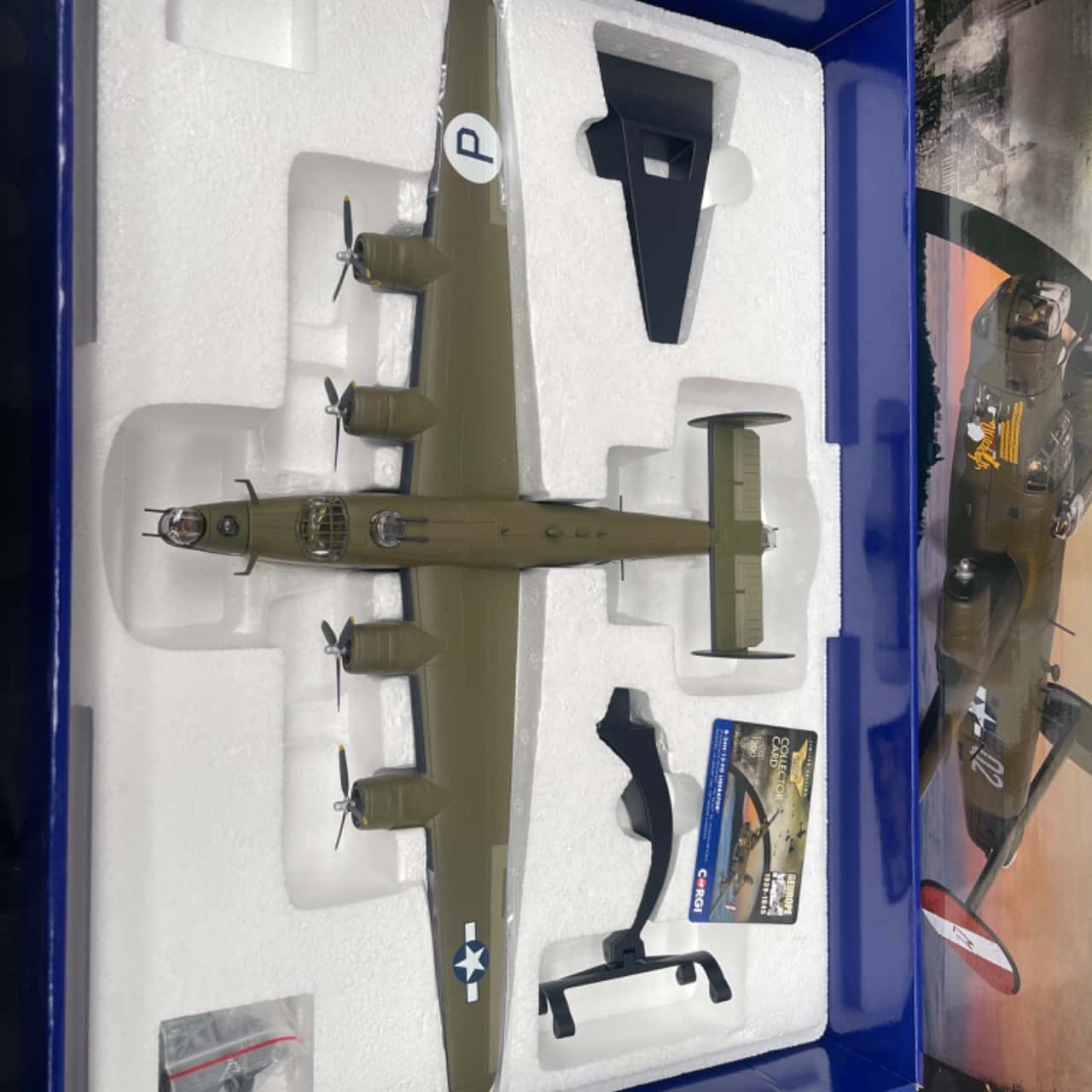 CORGI 1/72 CONSOLIDATED B-24H-15-FO LIBERATOR 42-52534/Q2-M 'WITCHCRAFT ...