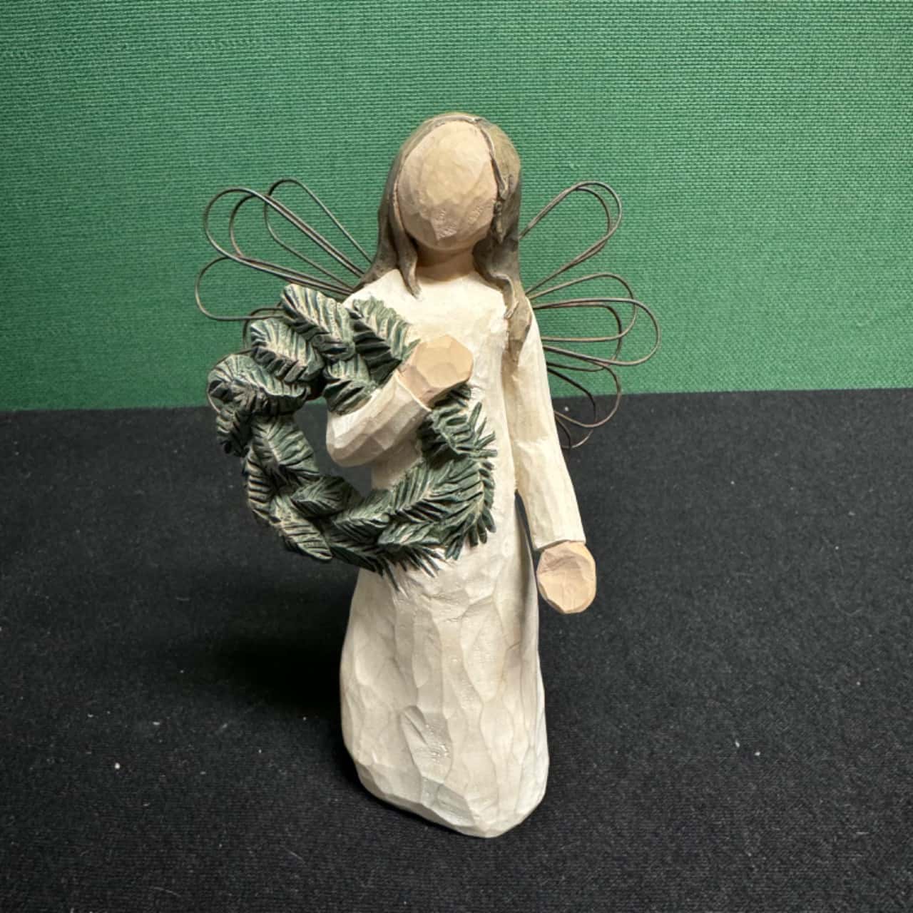 Willow Tree Statue: Angel of Winter 2001