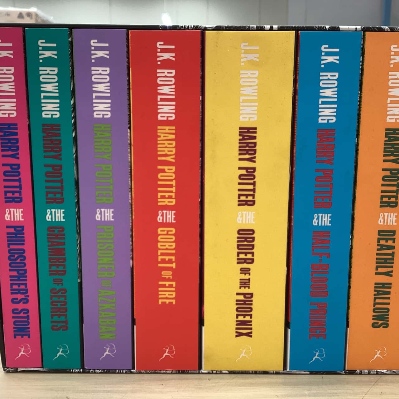 Harry Potter 7 Book Collection (s)