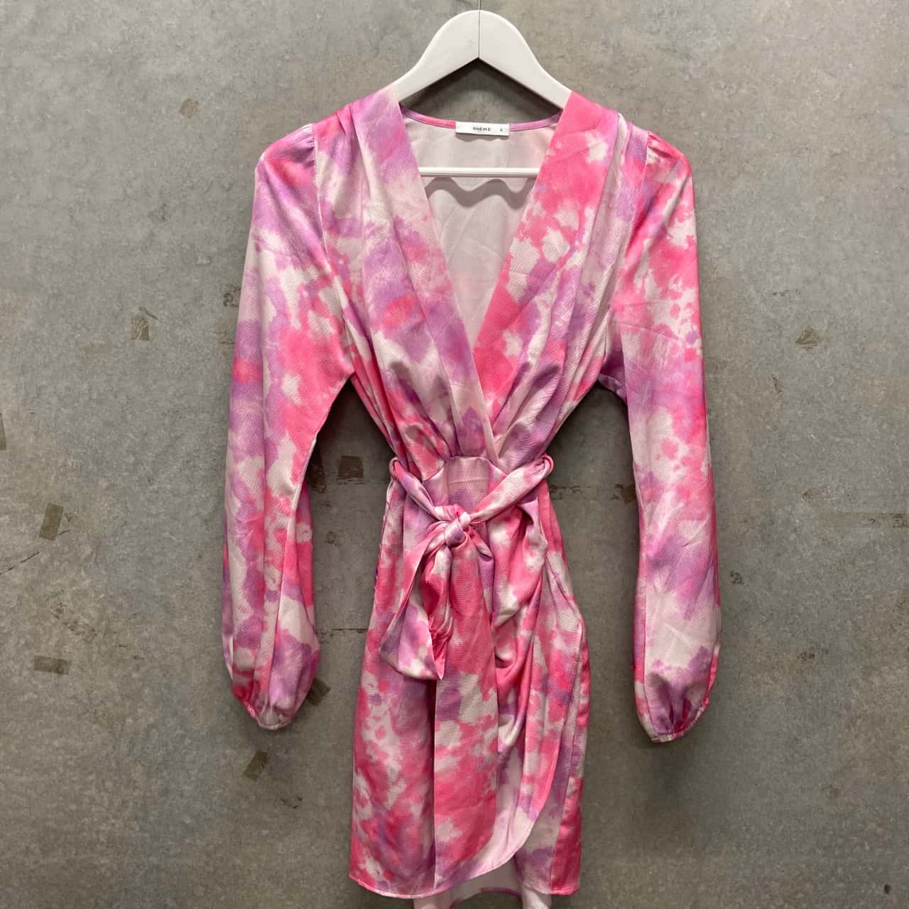 Sheike Womens Size 8 Pattern / Pink Dress(s)