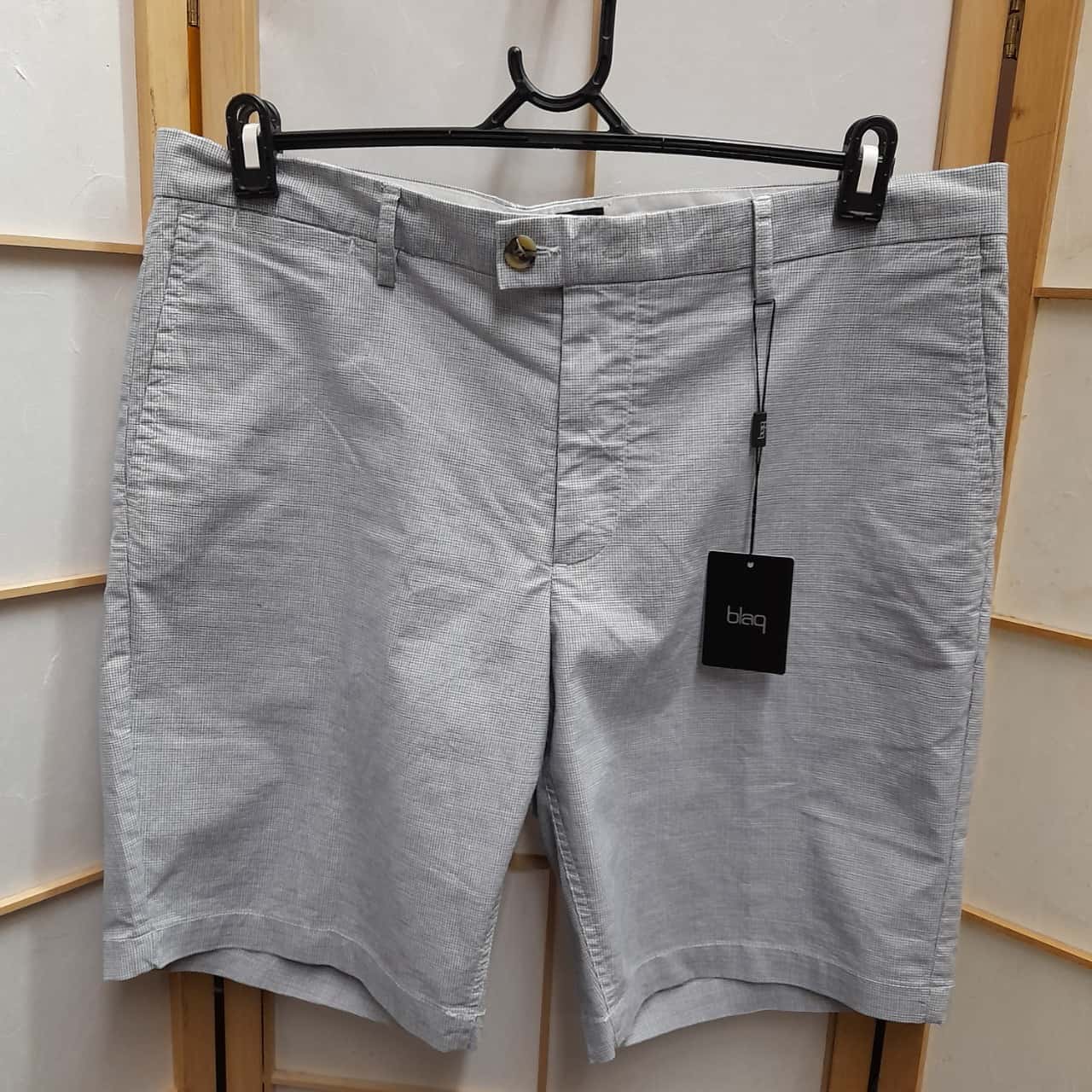 Blaq Mens Size 36 Shorts Blue /White Pinstripe Side And Back Pockets