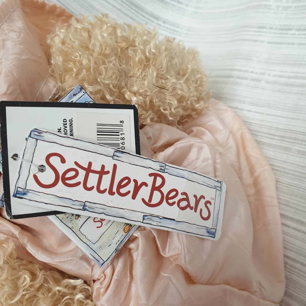 Settler Bear Duo Vintage/ Retro - Roxy Large & Evelyn Small Pale Pink Embroidered Dress ...