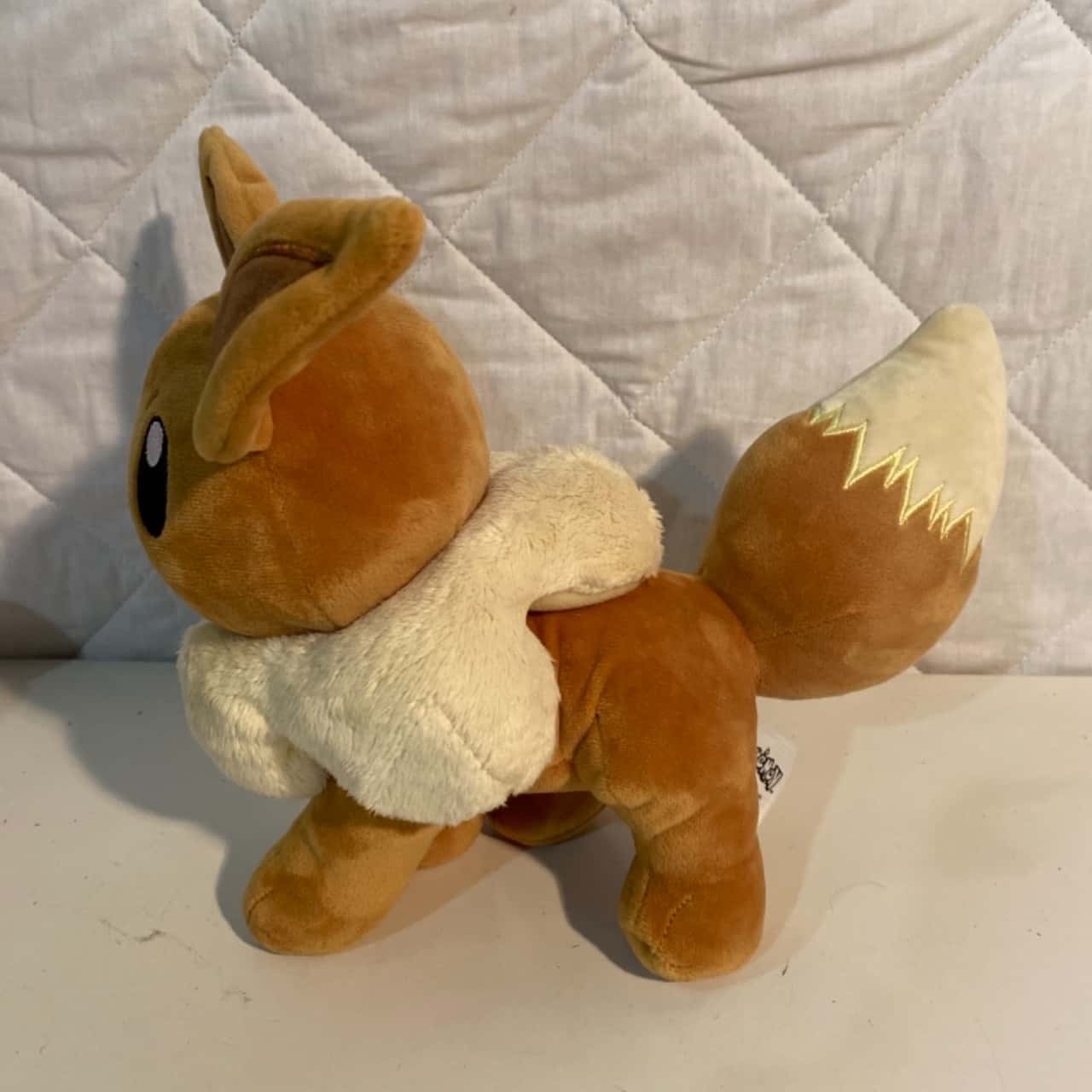 Pokémon Eevee Plushie 22cm