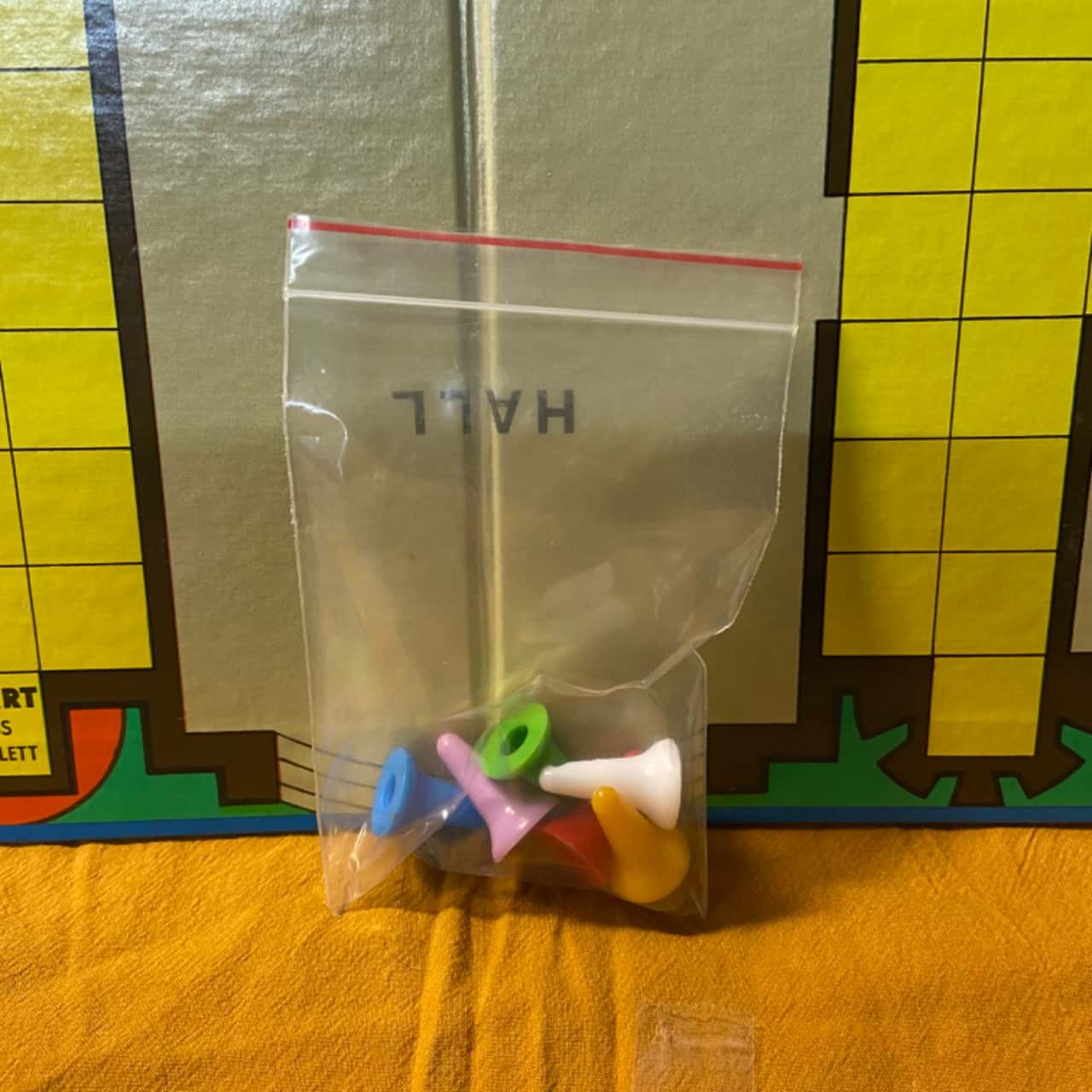 1965 edition Waddingtons Cluedo with reusable note cards, missing lead pipe