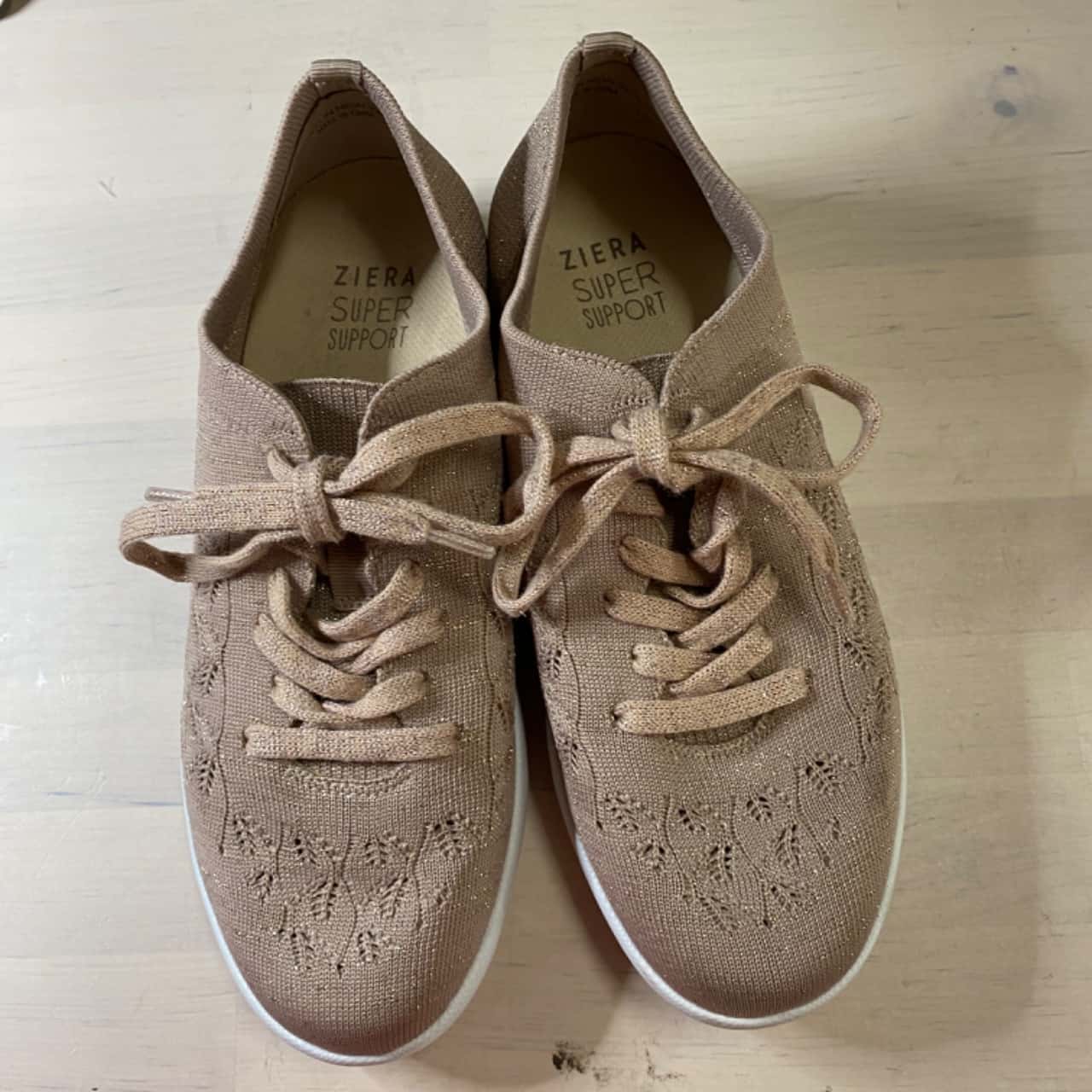 Ziera Beige Sneakers Size 36(s)