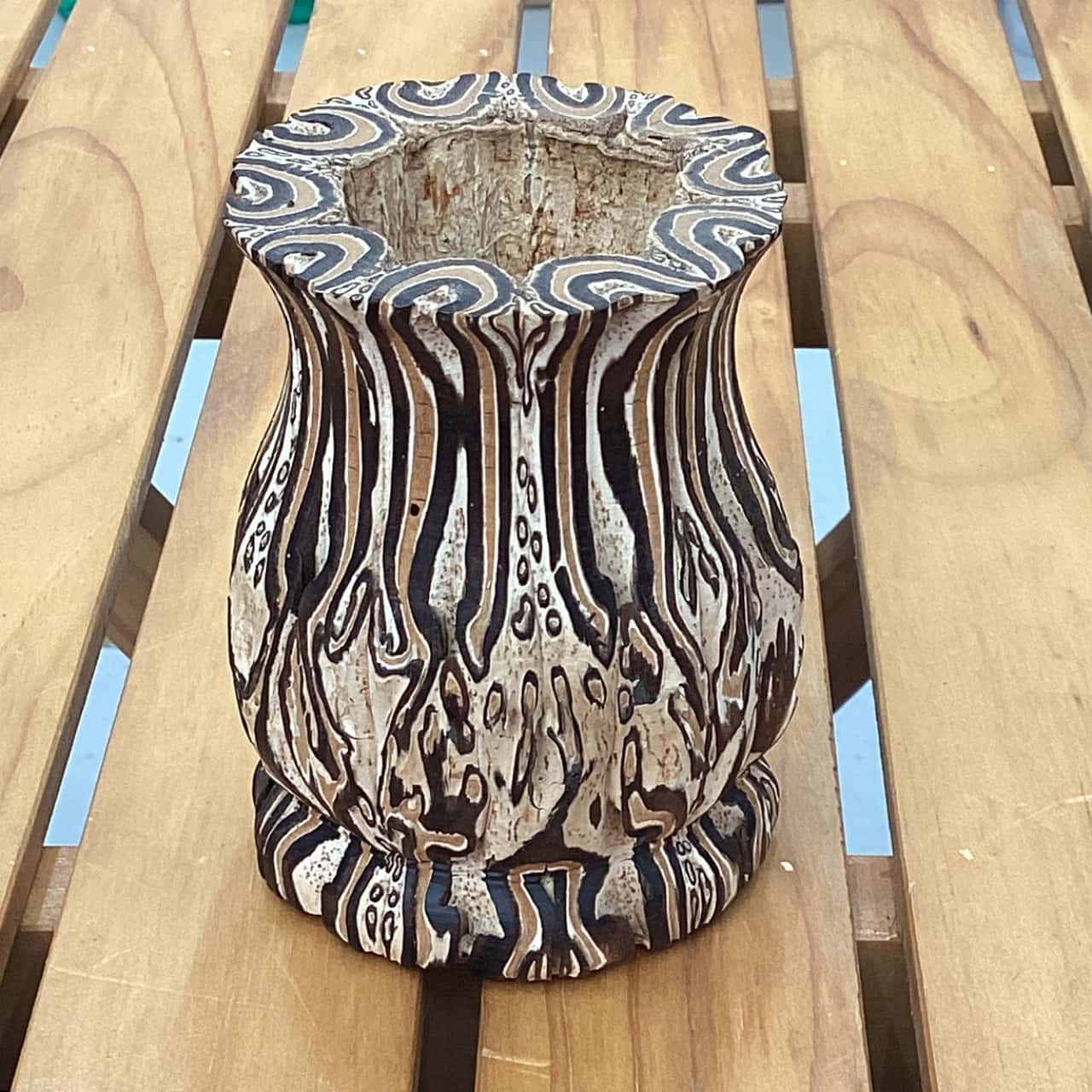 Koru Kraft Black Mamaku Punta New Zealand Tree Fern Hand Carved