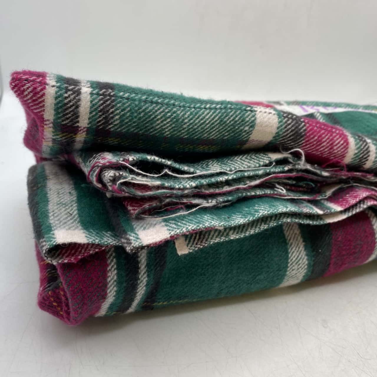 Soft Flannelette Fabric Green Tartan Pattern 110 x 300 cm (s)