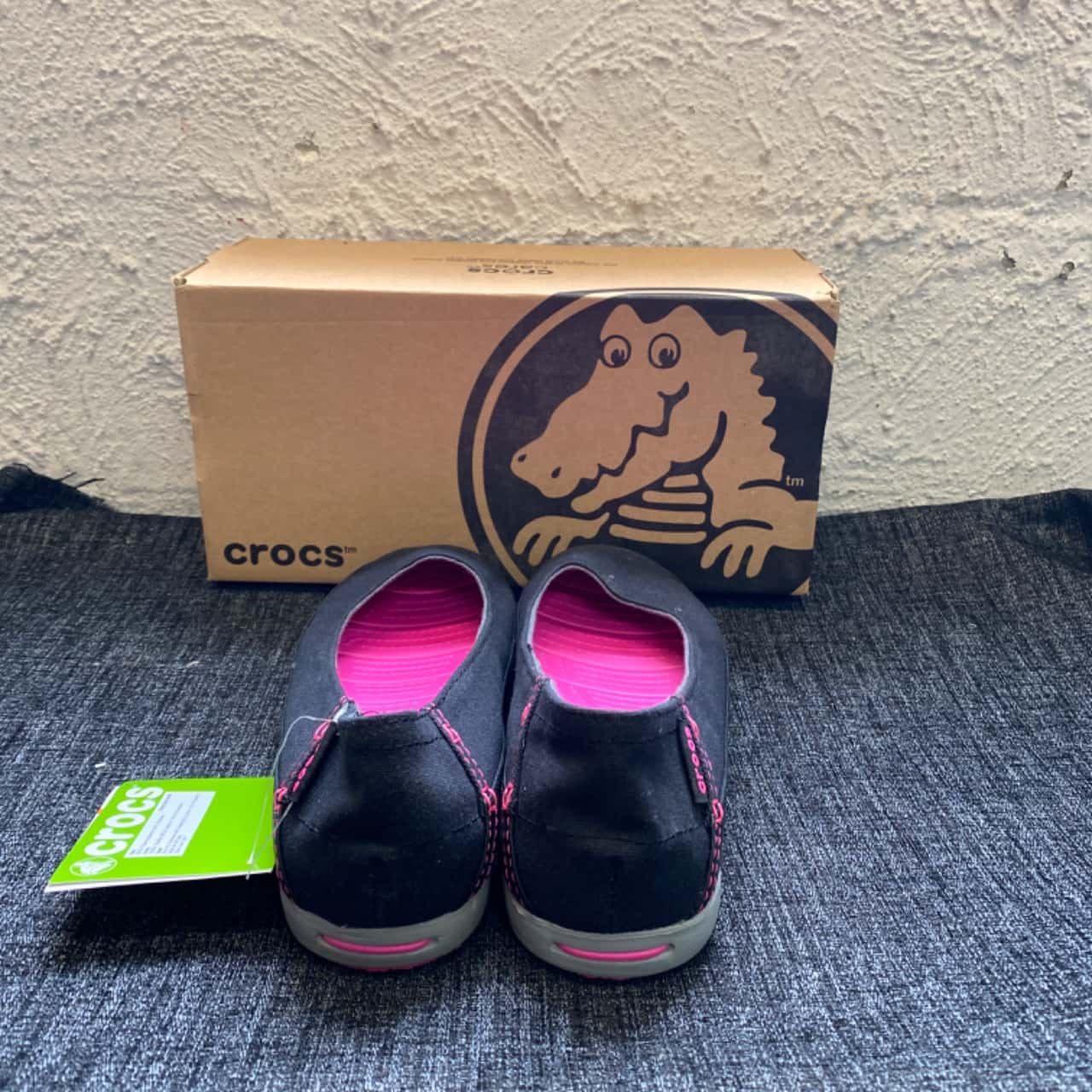 Womens Crocs Canvas Slip On's Black Size 38-39(s)