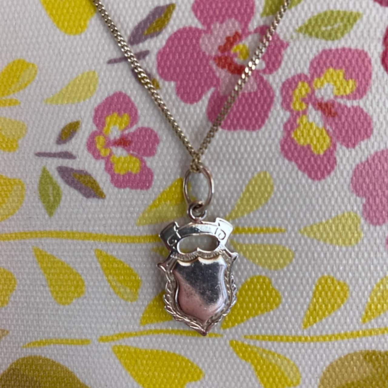 925 Silver Chain & Shield Pendant(s)